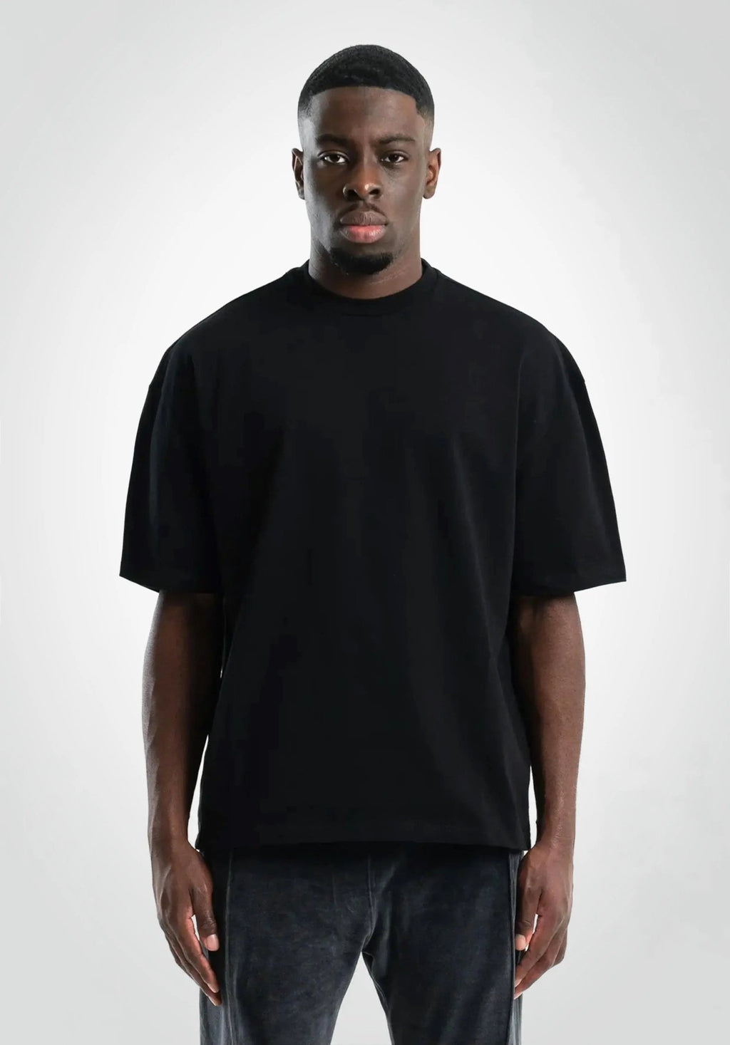Heavy Oversize Tee Black | 230g Boxy Fit T-Shirt